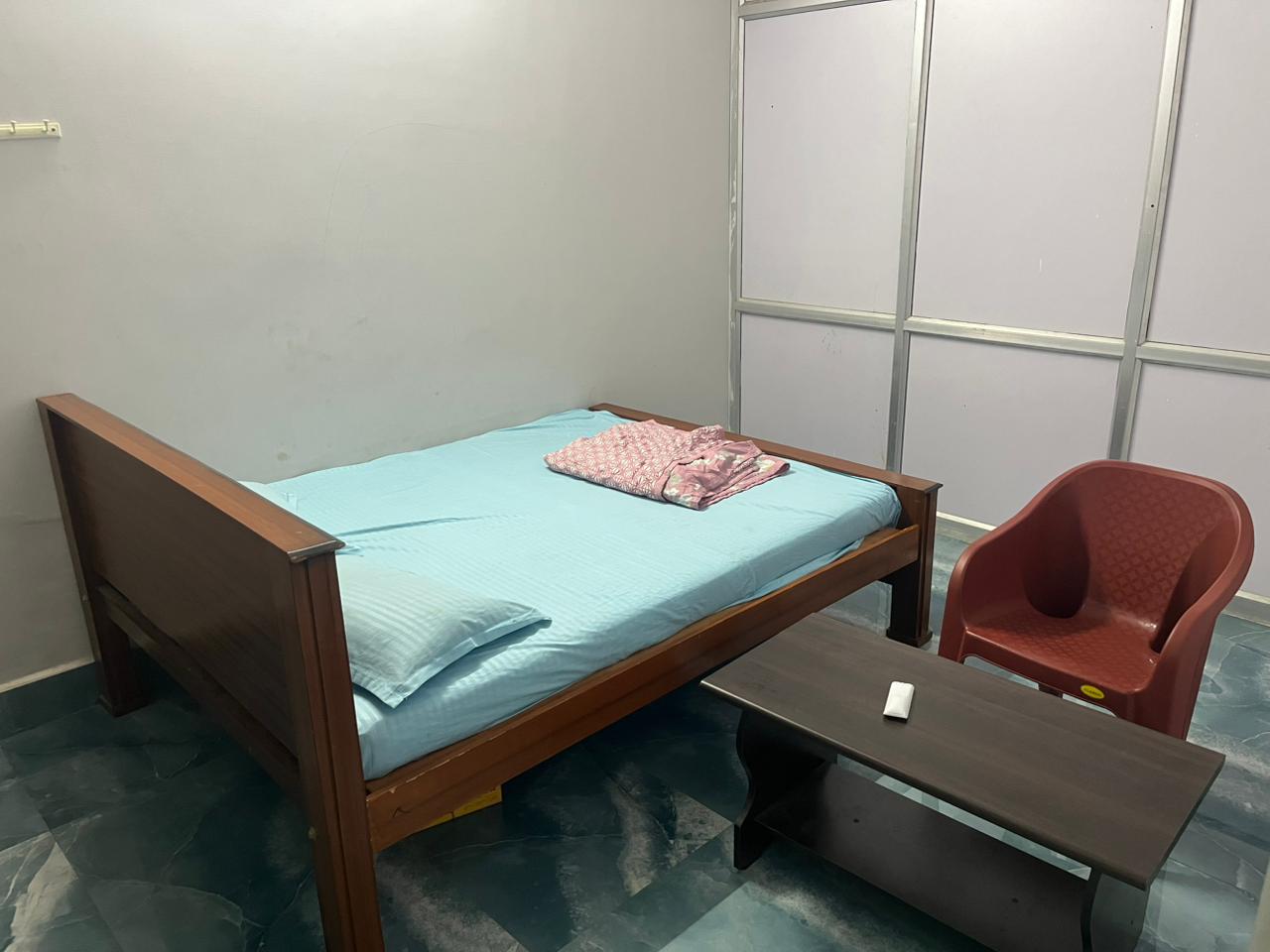 Chidambaram Retiring Room | Luxury Railway Stay